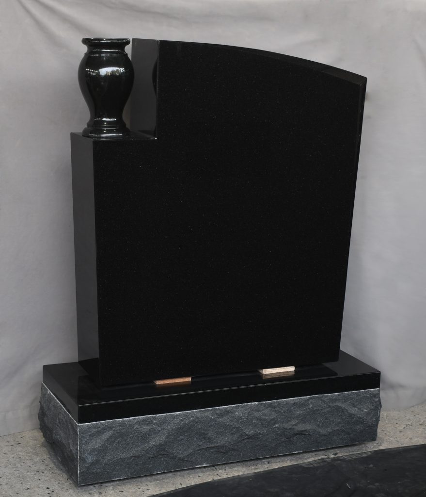 Granite Monuments | HGH Granite